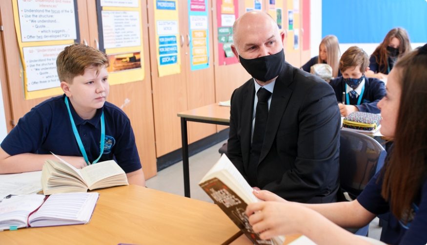 Titus Salt School - Governance