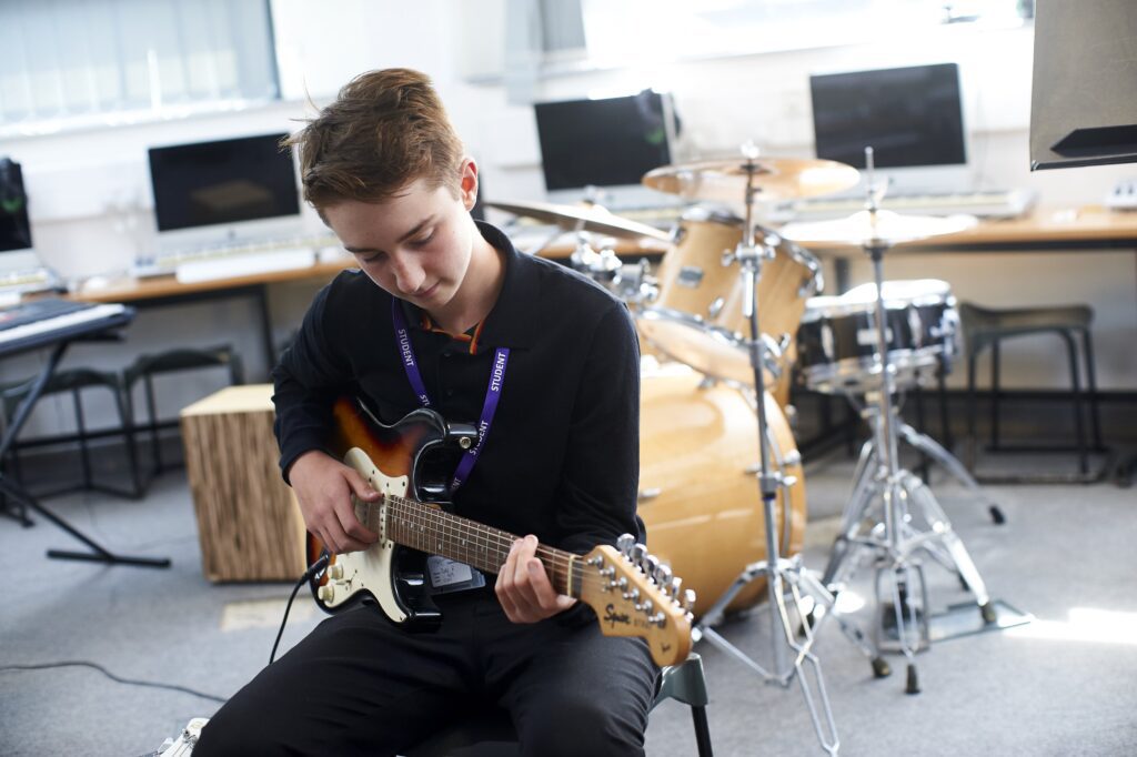 Deny's sixth form - What we offer